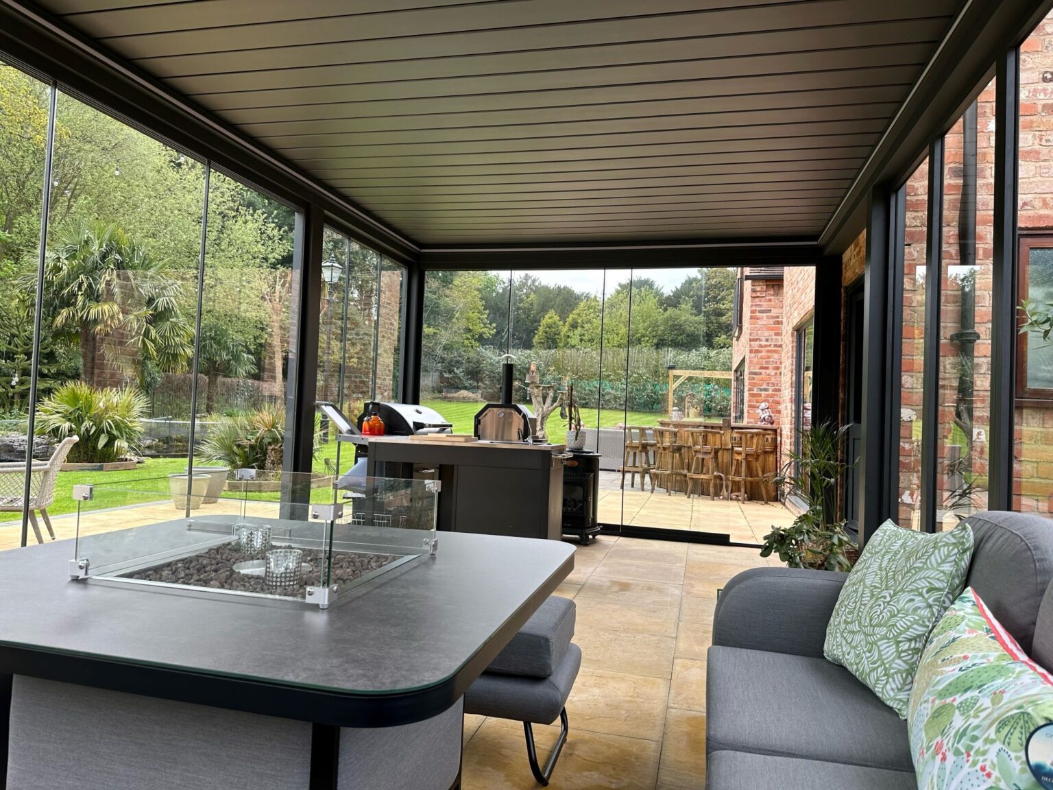 7 Stylish & Modern Garden Patio Ideas | Open Space Concepts